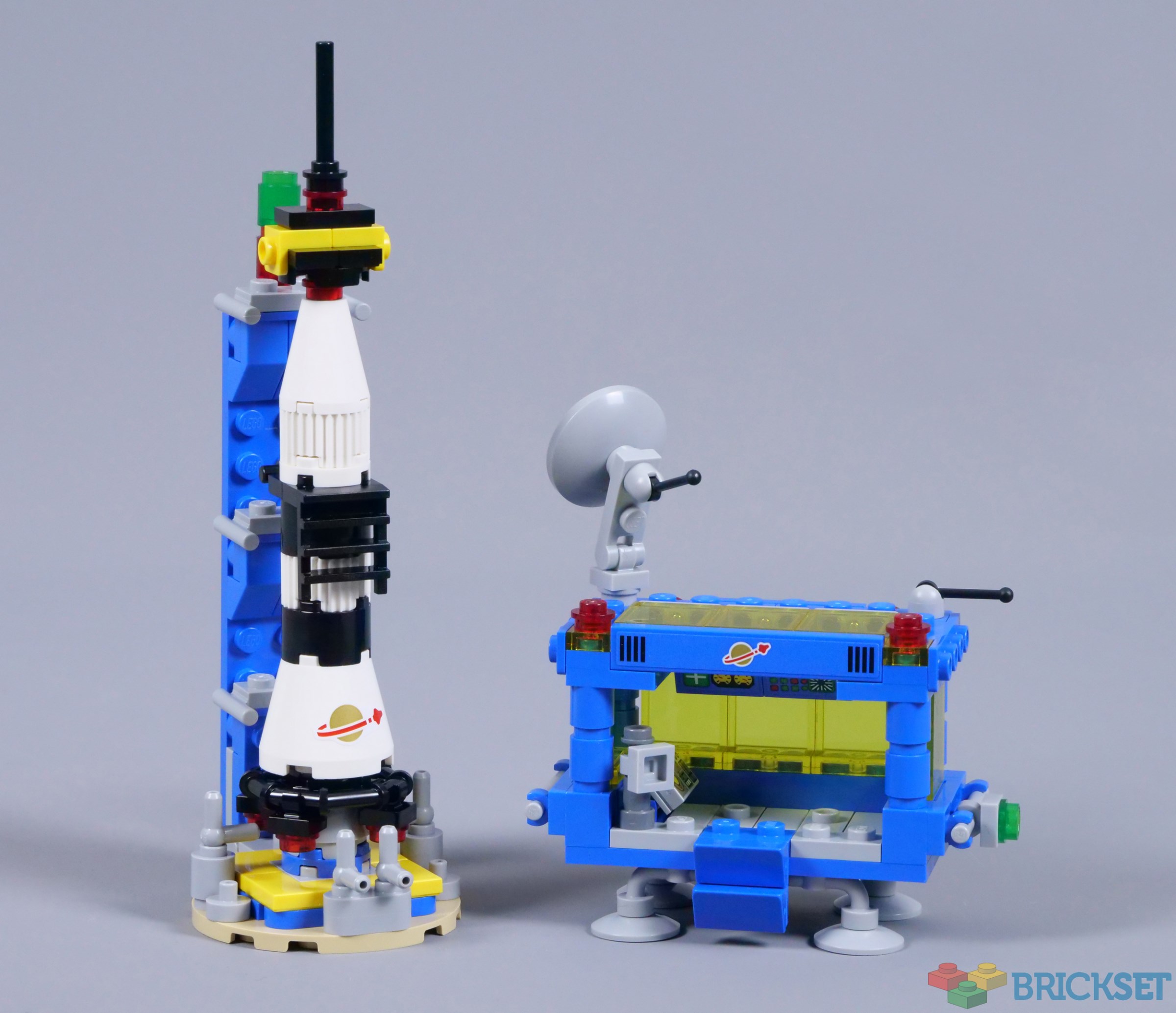 LEGO Icons 40712 Micro Rocket Launchpad review | Brickset